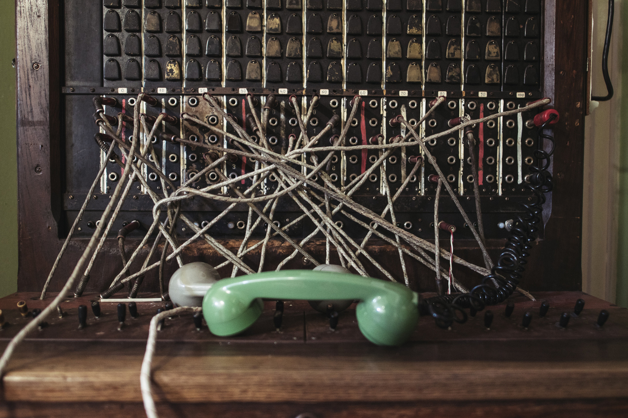 Comment choisir le bon standard téléphonique pour votre entreprise